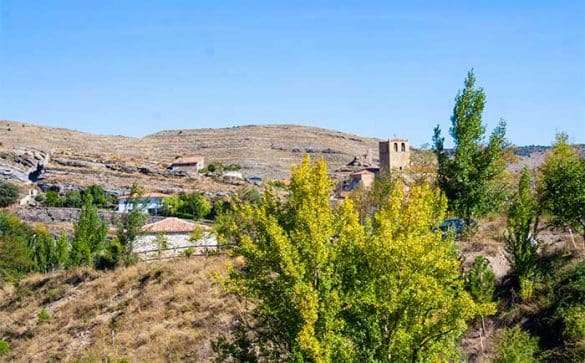 Qué ver en ENCISO, el pueblo de los DINOSAURIOS - La Rioja